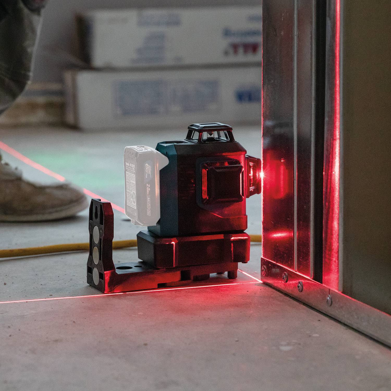 Makita SK700D Rechargeable Cordless Red Multi Line Laser 360° 3‑Plane ...